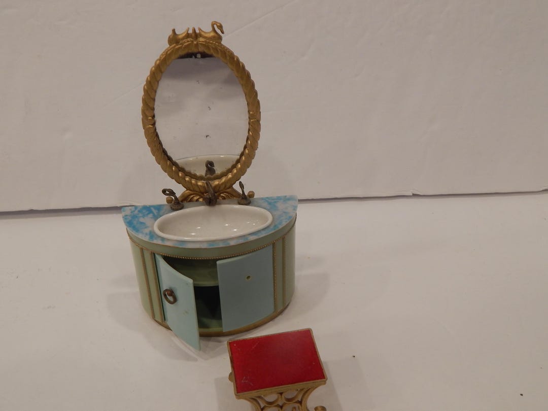 Vintage Princess Patti Bathroom Vanity With Bench 4502-1 Ideal 1965 ...