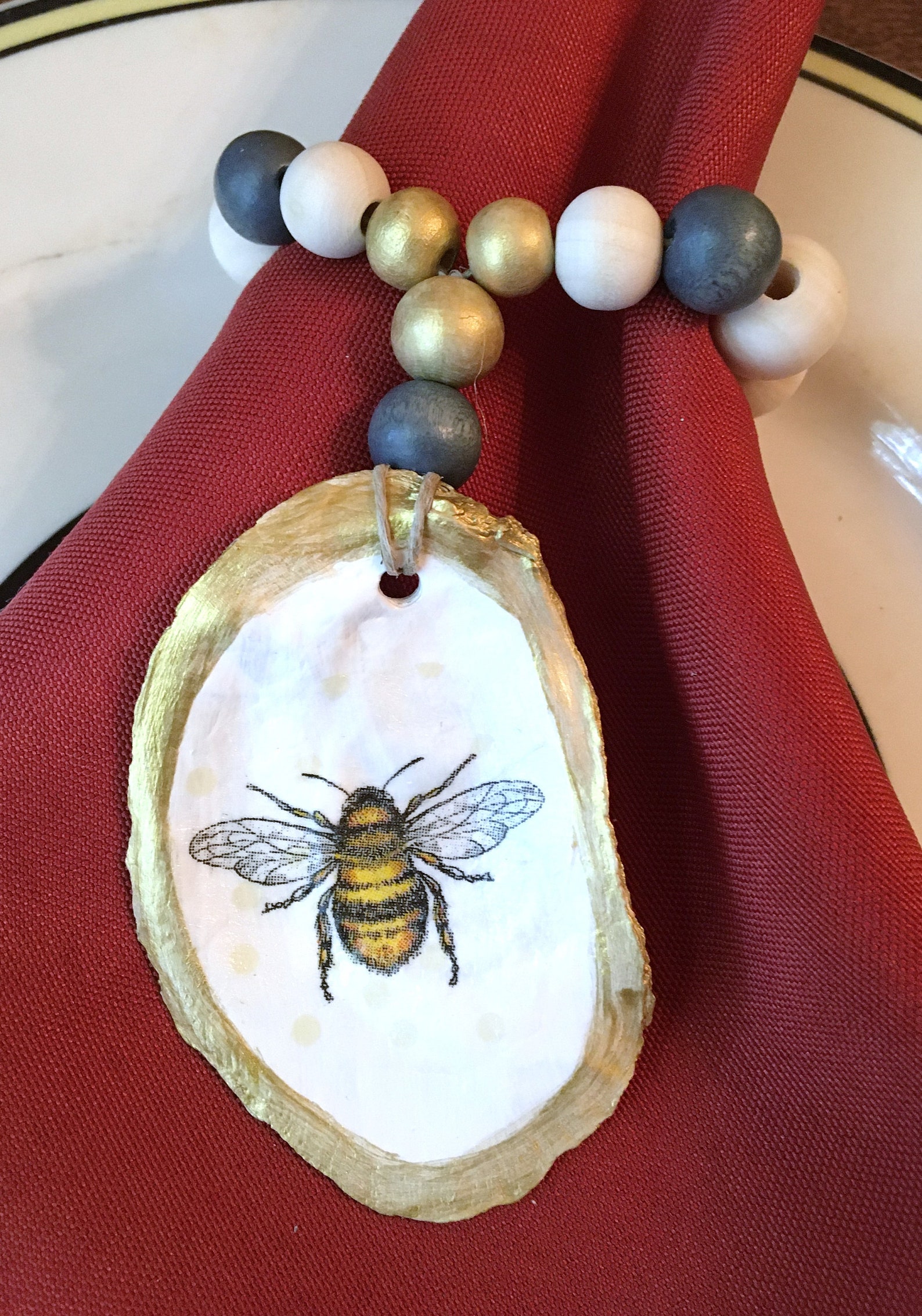 BUSY BEE Napkin Rings Decoupage Oyster ShellsHostess Gift | Etsy