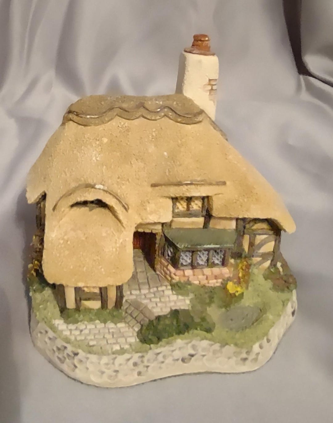 David Winter English Cottage Sculpture - Ashe Cottage 1993 Collector's ...