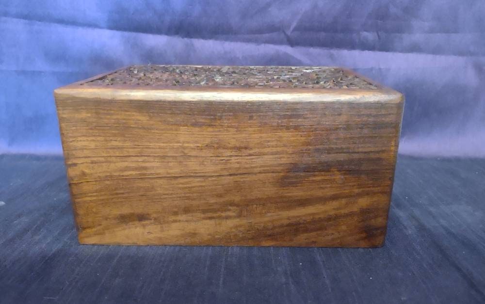 9 Vintage Hand Carved Wood Box With Bottom Slide Out Lid - Etsy