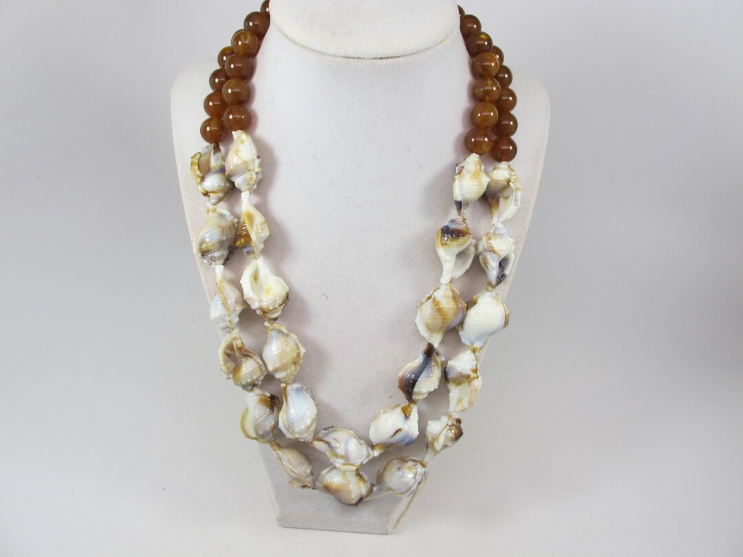 Shell, Chunky Beige Shell Statement Necklace, Beaded Shell Tan ...