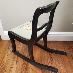 Children's Vintage Duncan Phyfe Rose Back Rocking Chair With Kitten ...