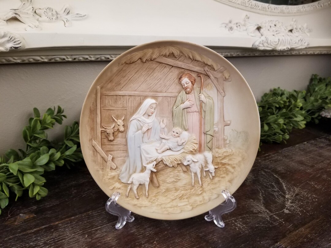 Vintage Homco Raised Decorative Ceramic Christmas Holiday Holy Family ...