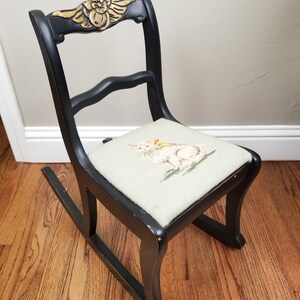 Children's Vintage Duncan Phyfe Rose Back Rocking Chair With Kitten ...