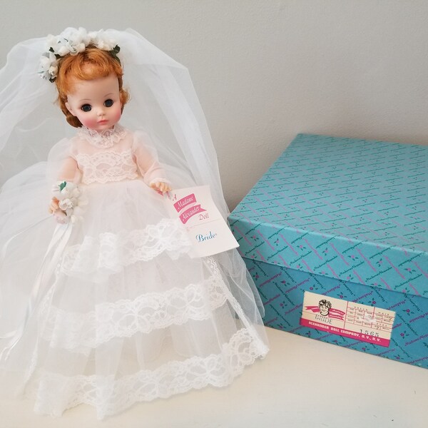 Vintage Bride Doll - Etsy