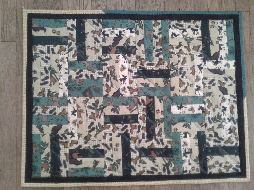 Hiking Table Topper - Etsy