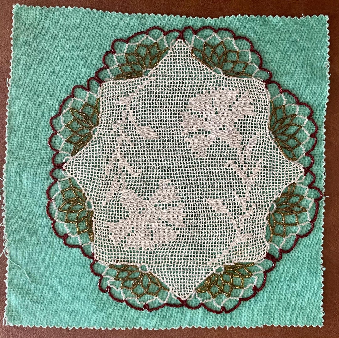 Vintage Beadwork and Filet Crochet Table Mat Doily Carnations 21 Cm - Etsy