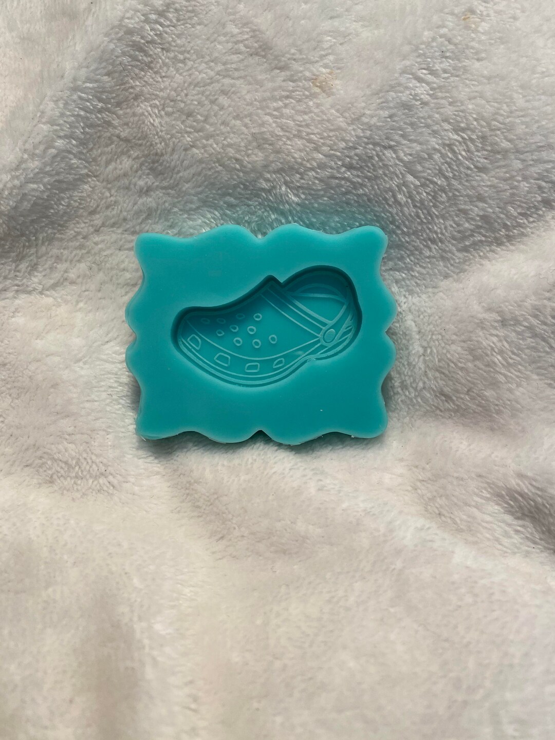 Croc Shoe Silicone Mold for Epoxy Resin Shiny Keychain Phone Grip Resin ...