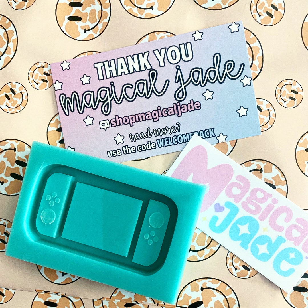 Handheld Game Console Silicone Mold: Epoxy Resin Shaker Keychain Molds ...