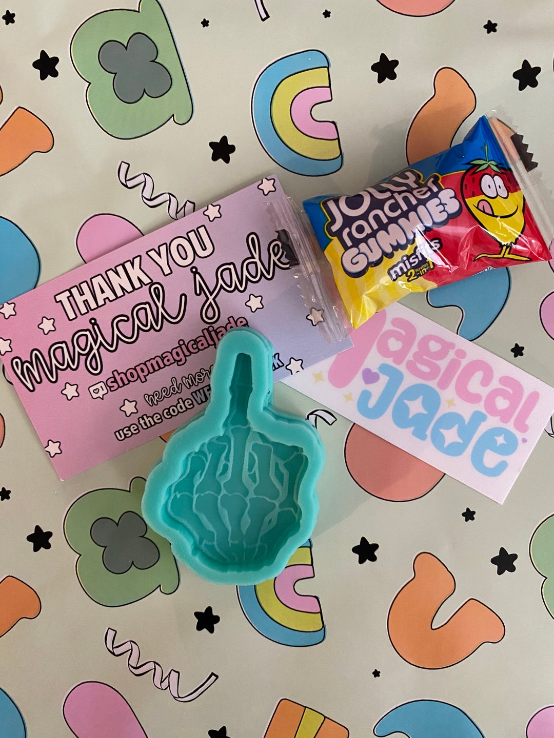 Skeleton Middle Finger Silicone Mold: Epoxy Resin Keychain, Badge Grip ...