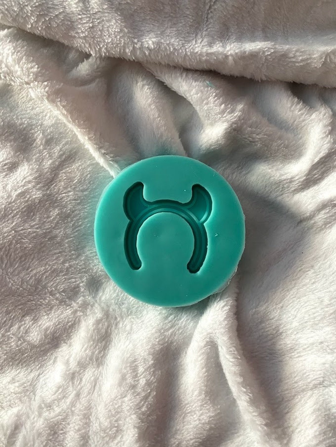 RESIN MOLDS, Devil Horn Silicone Mold, Epoxy Resin Molds, Resin ...