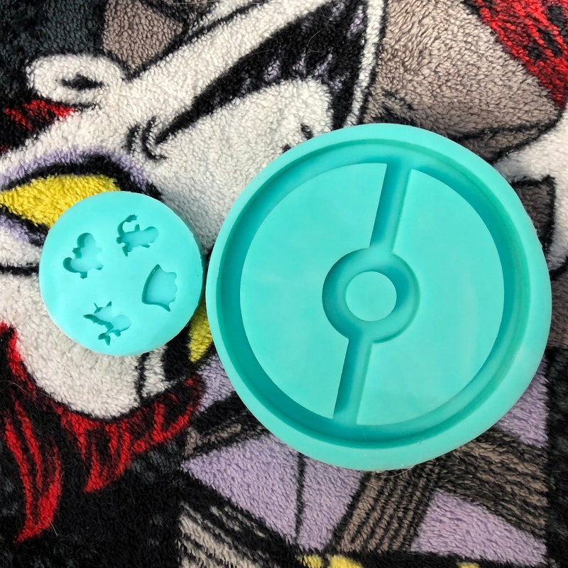 Shaker Coaster Mold - Etsy