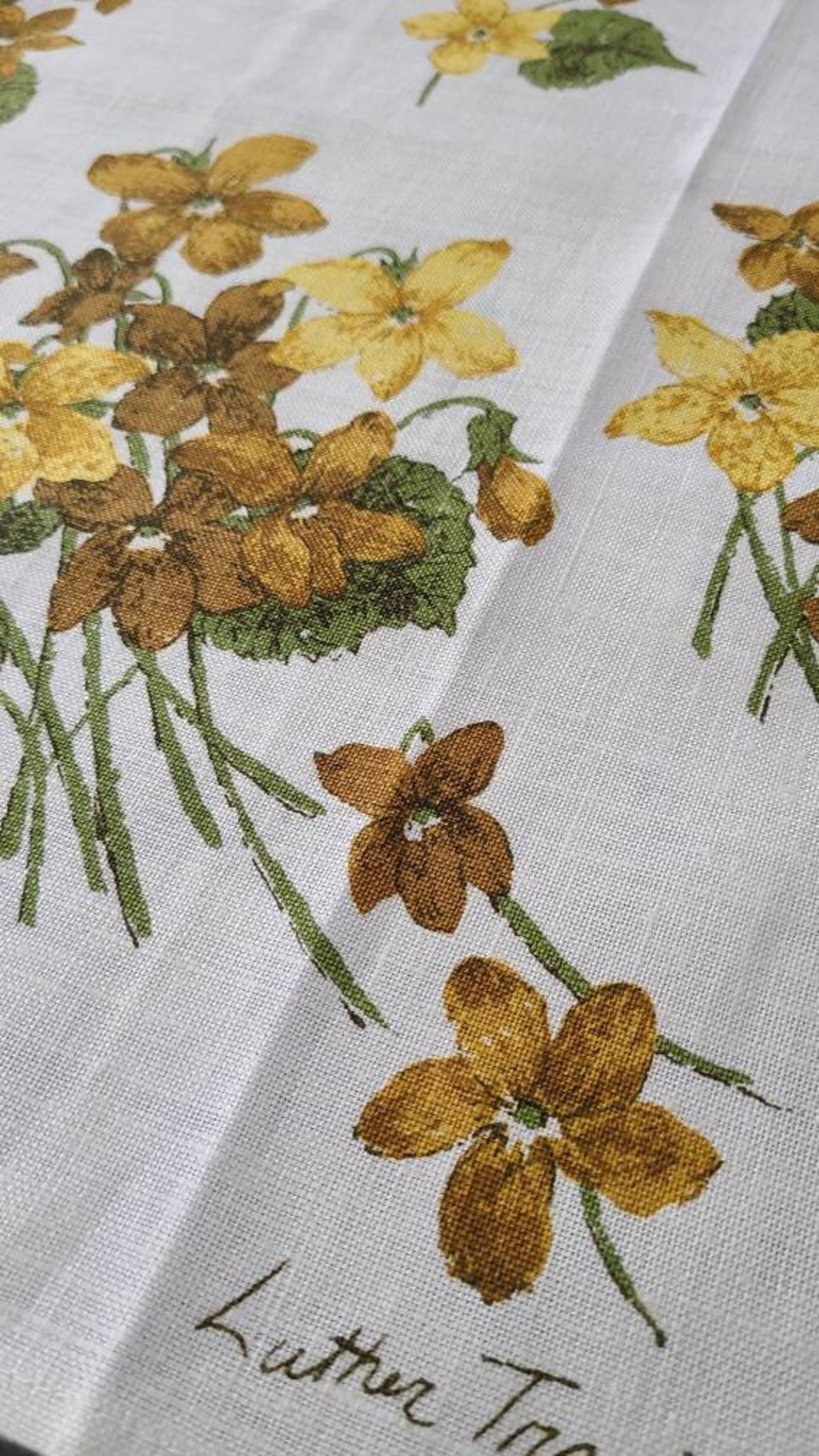 GORGEOUS Vintage Signed Luther Travis Floral Linen Kitchen Tea Towels ...