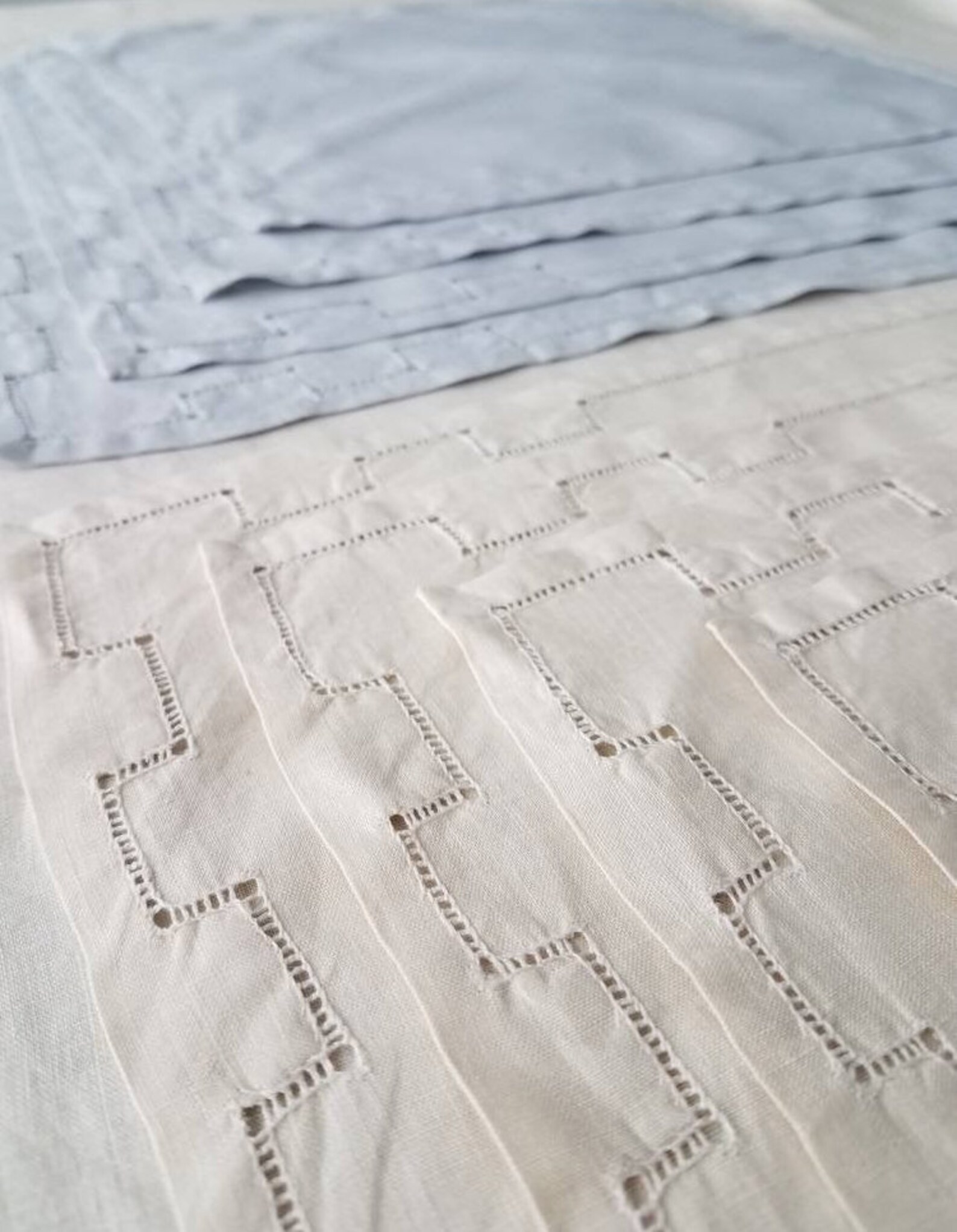 Set 9 VTG Square Hand Made and Embroidered Cutwork Tablecloth Napkins ...