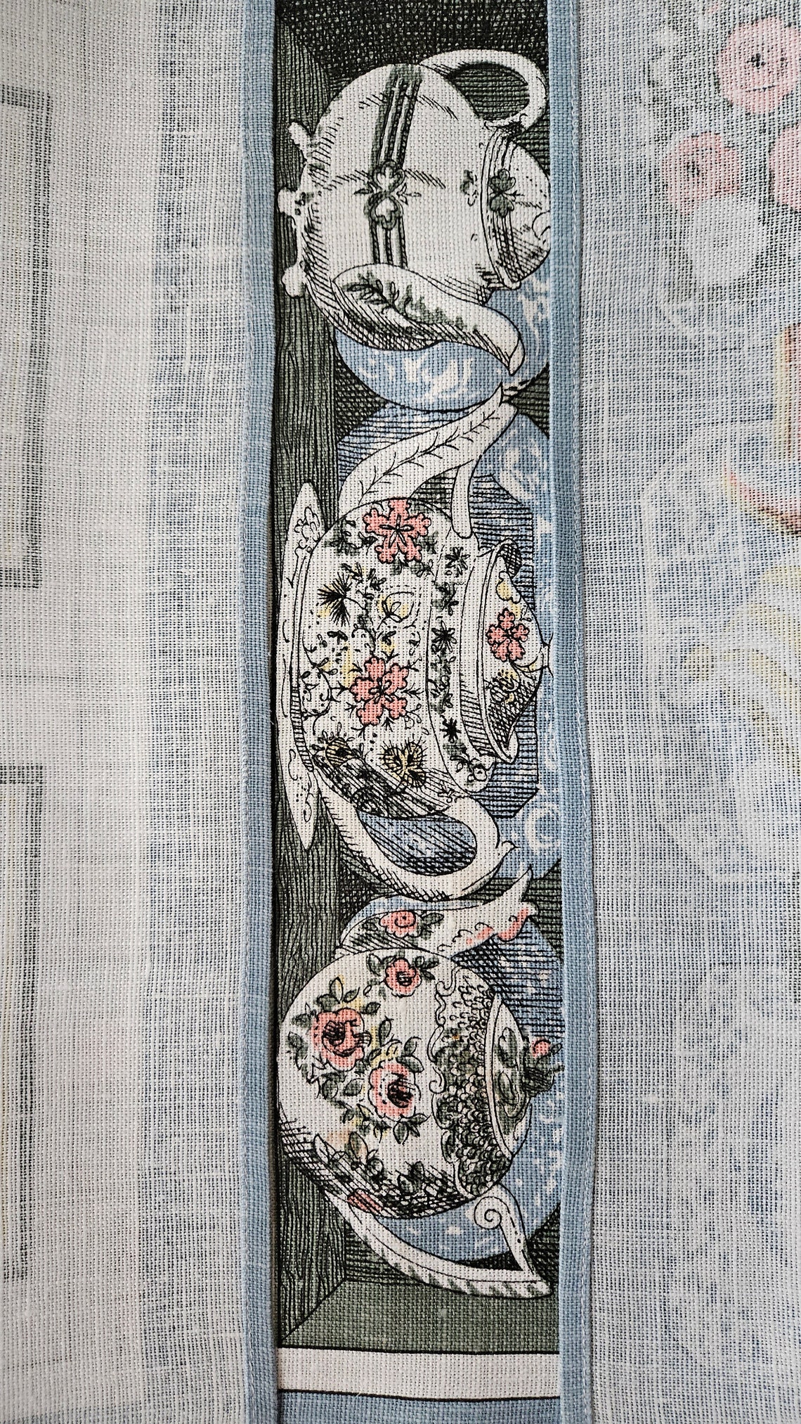 TEAPOTS in TRUST. Vintage Pat Albeck for the National Trust for ...