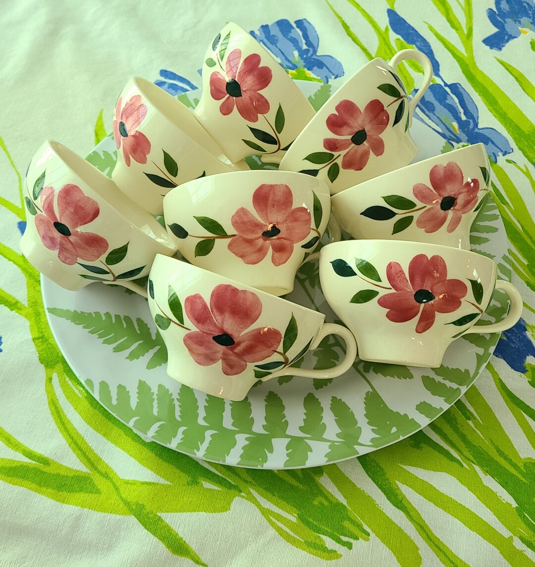 Clean & Crisp Spring Morning. Set of 8 Simply NOSTALGIC White Cups With ...
