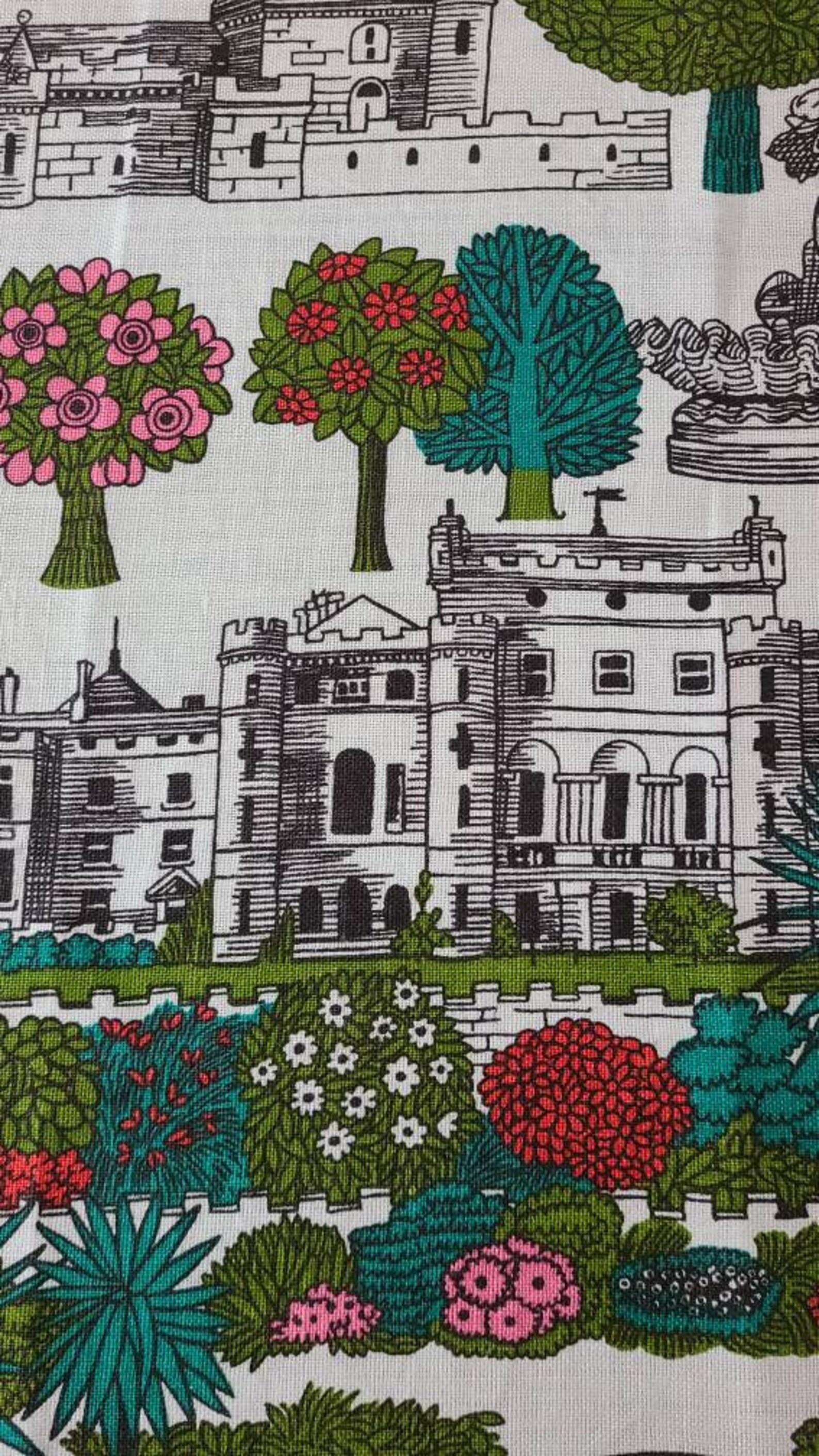 Never Too Soon X Spring, STUNNING New Vintage Pat Albeck for the ...