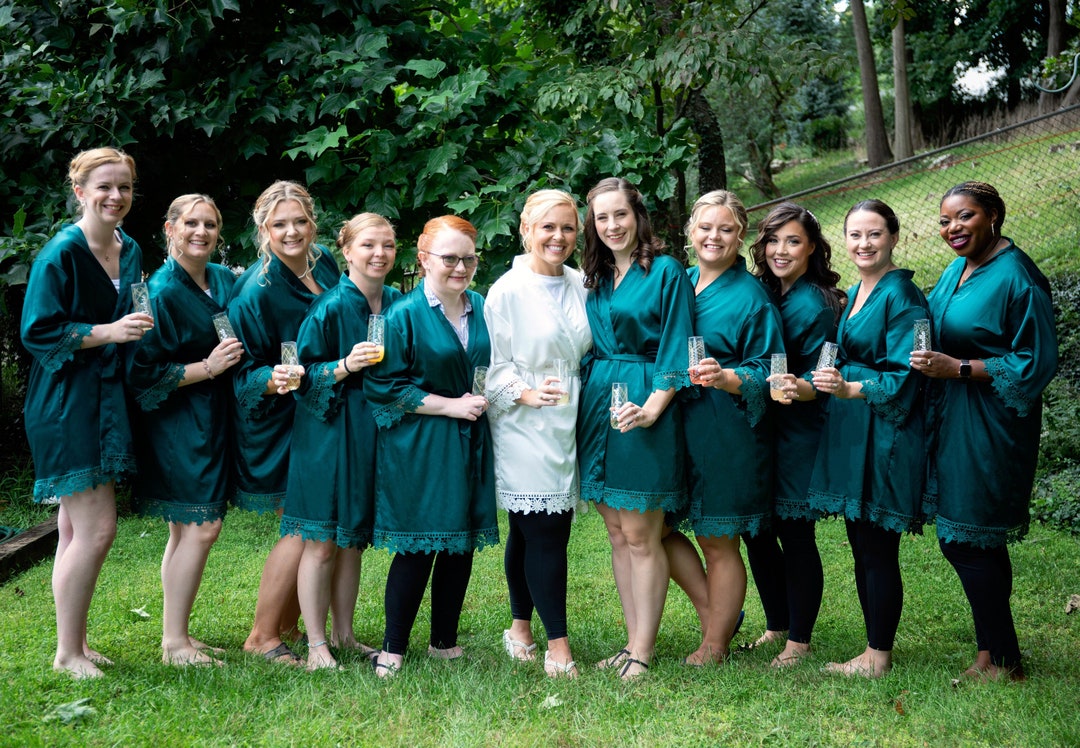 HUNTER GREEN Lace Bridal Robes / Forest Green Robe / Bridesmaid Robe ...