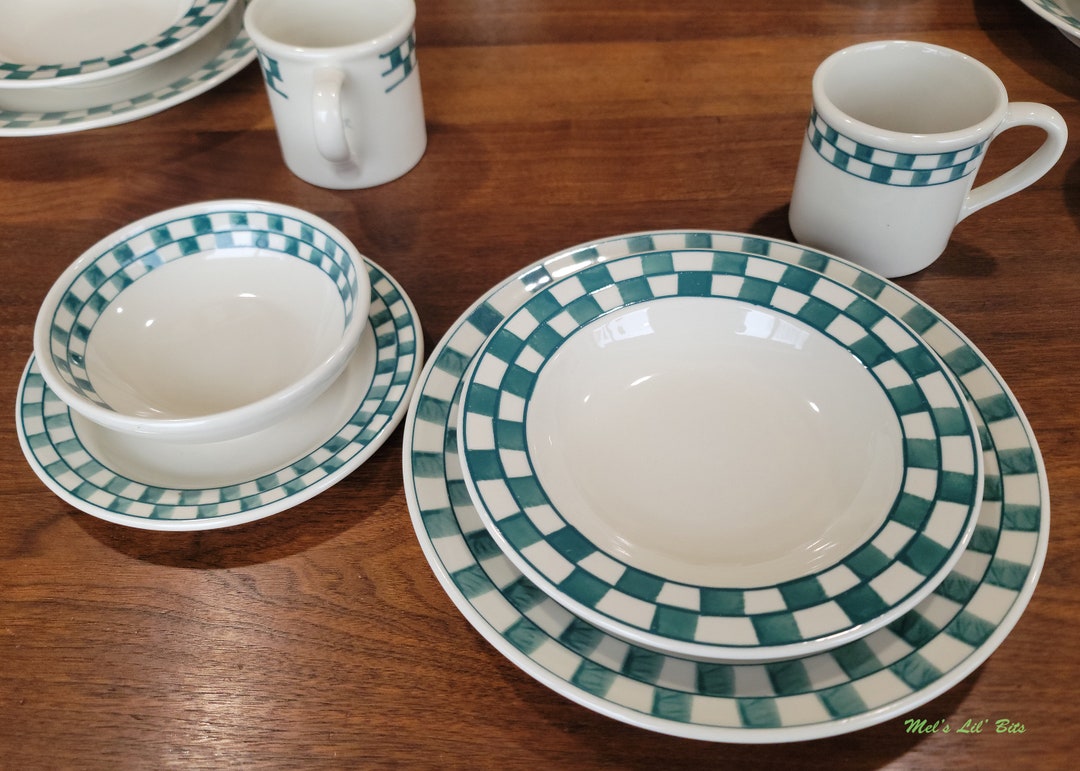 Hartstone Checkmates Pattern 2 and 3 Piece Place Setting - See Listing ...