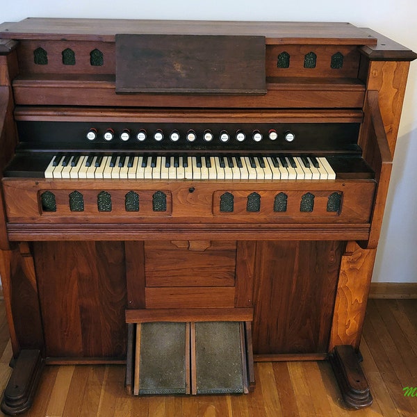 Pump Organ - Etsy