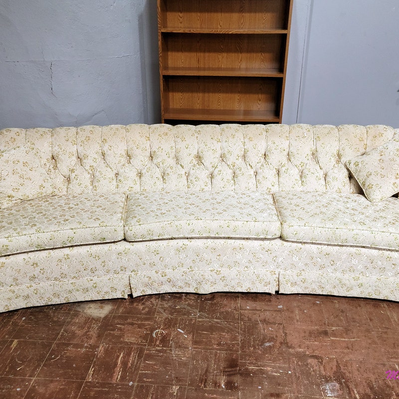 Victorian Couch - Etsy