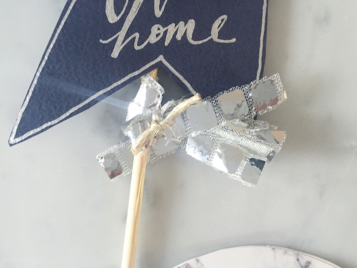 Photobooth Prop ONE Only / Modern Calligraphy / Custom Hand - Etsy