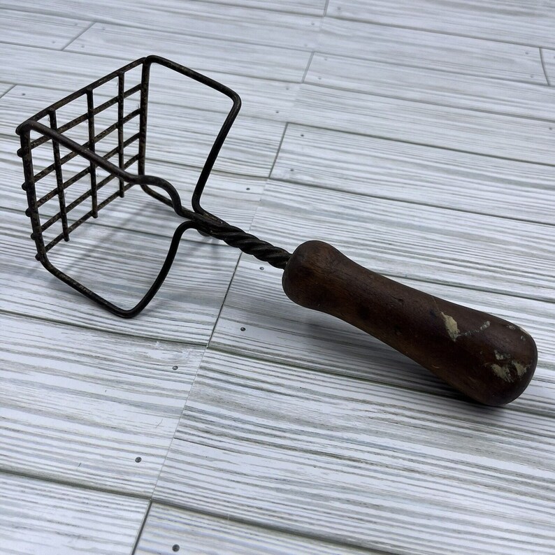 Vintage Farmhouse Utensil Twisted Wire Potato Masher Wood Handle ...