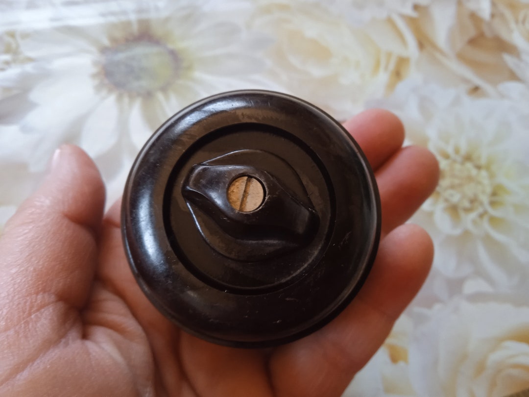 Vintage Bakelite and Ceramic Light Switch, Vintage Art Deco Round Black ...