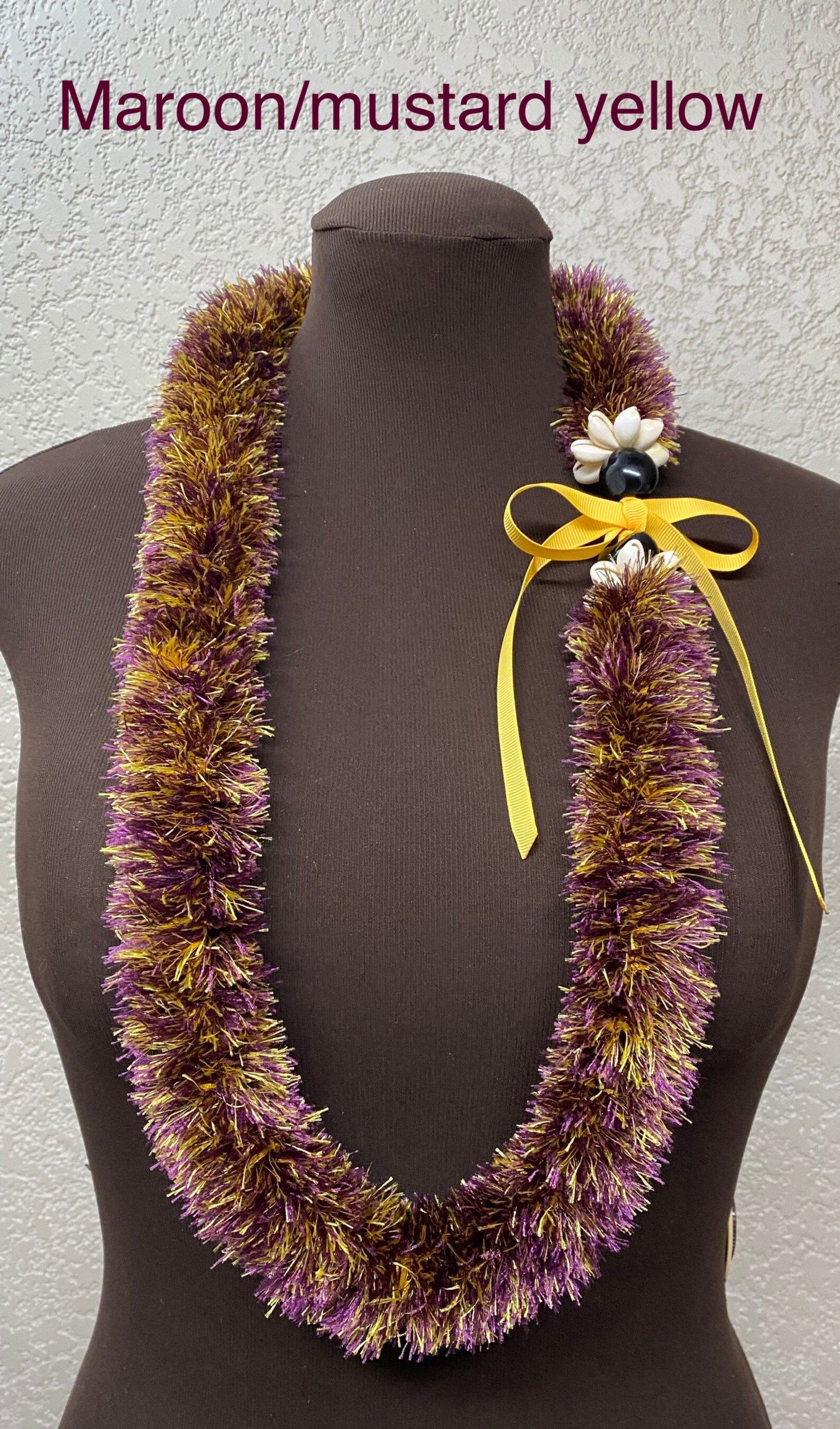 Made-to-order Two Color Eyelash Yarn Lei in a Variety of Colors ...