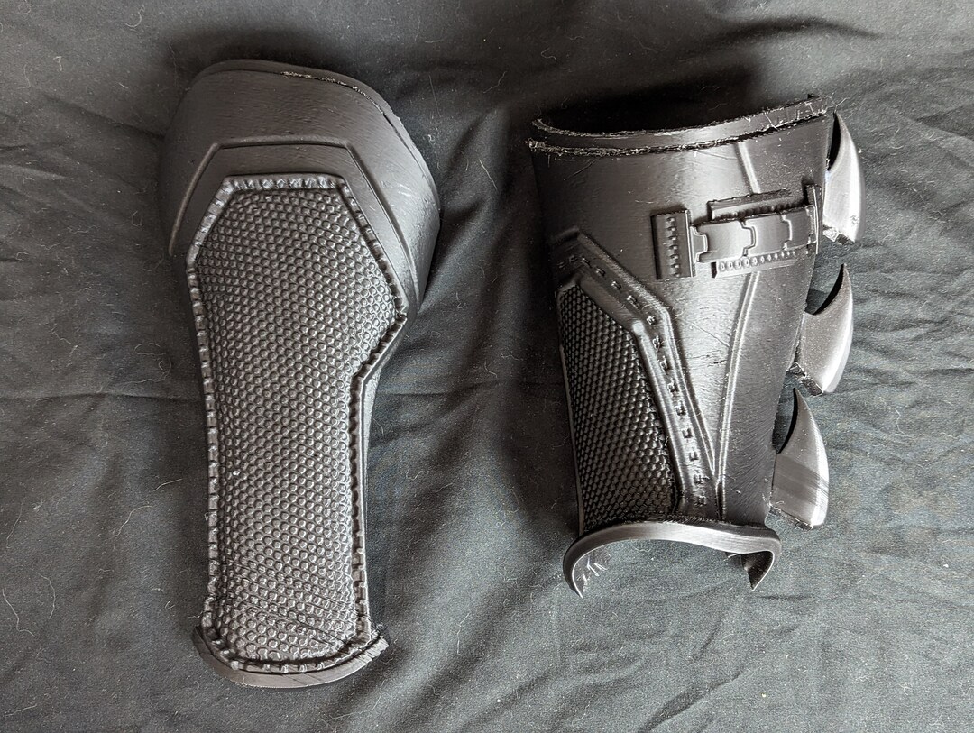 Dark Detective Gauntlets: 3D Print - Etsy