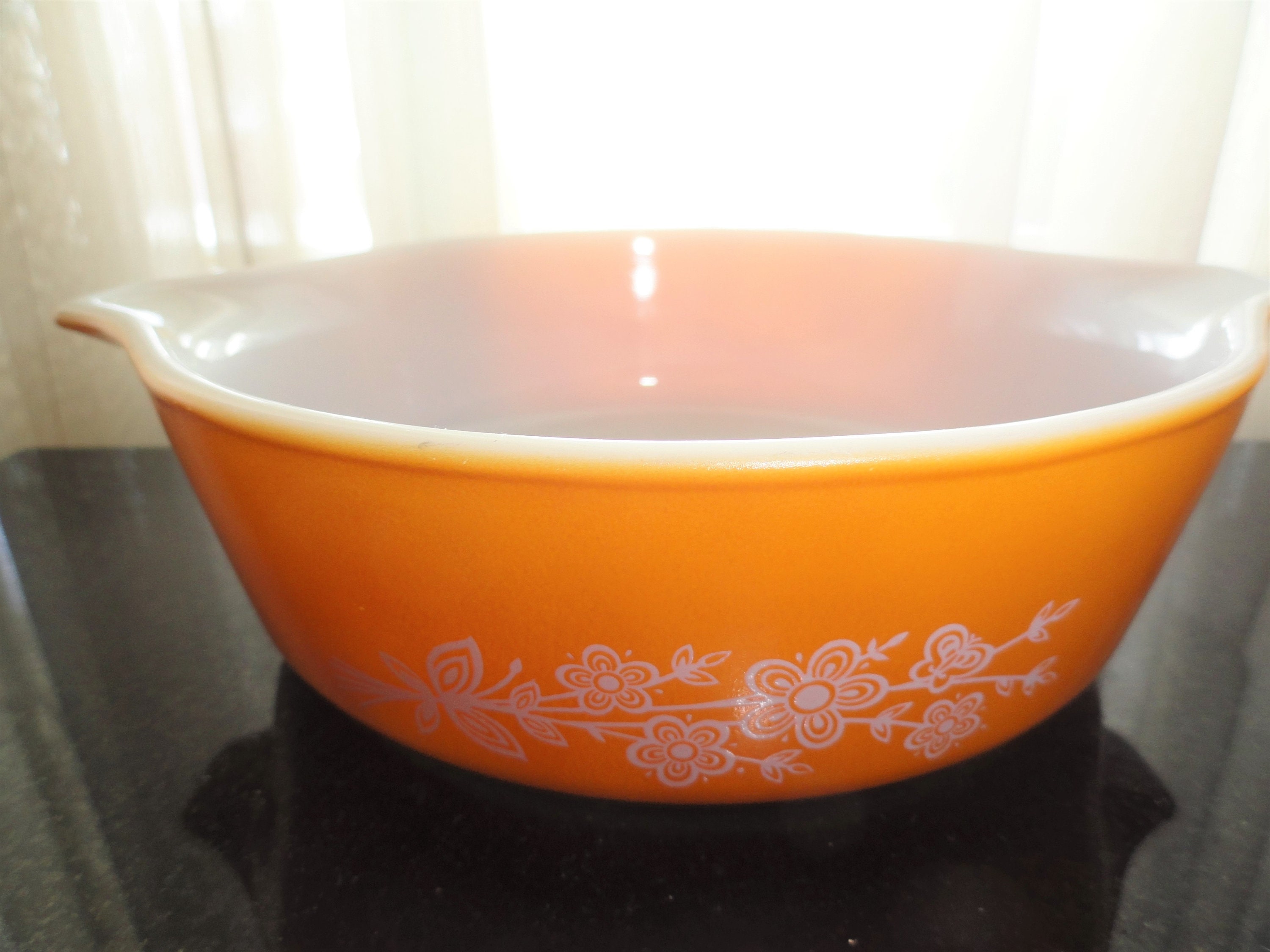 Retro 1970's Pyrex 471 B 500ml. 1 Pint Butterfly Gold | Etsy