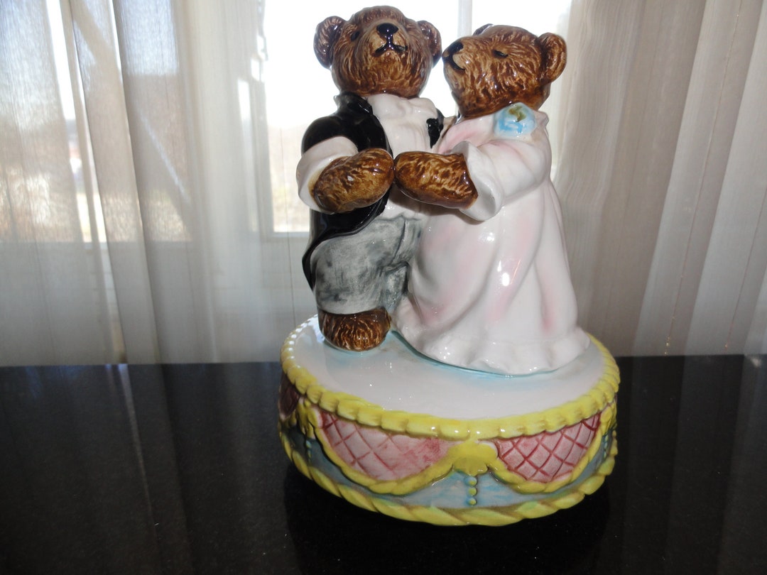 Retro 1984 Bialosky Exclusively by Hummelwerk Made in Japan Dancing ...