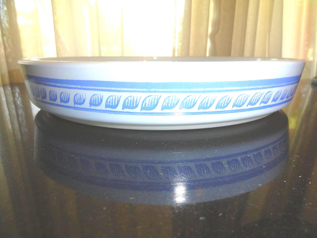 Mid Century 1967 Pyrex Brittany Blue 488-B 9-1/2-inch Made in USA ...
