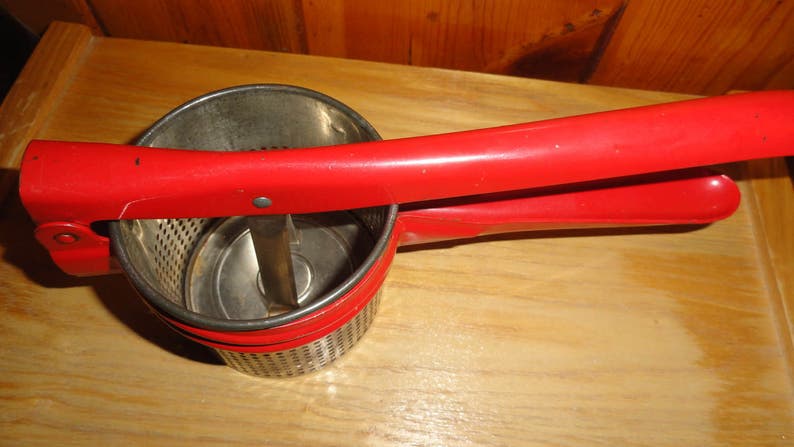 Vintage Handy Things Ludington Michigan MADE IN U.S.A. | Etsy