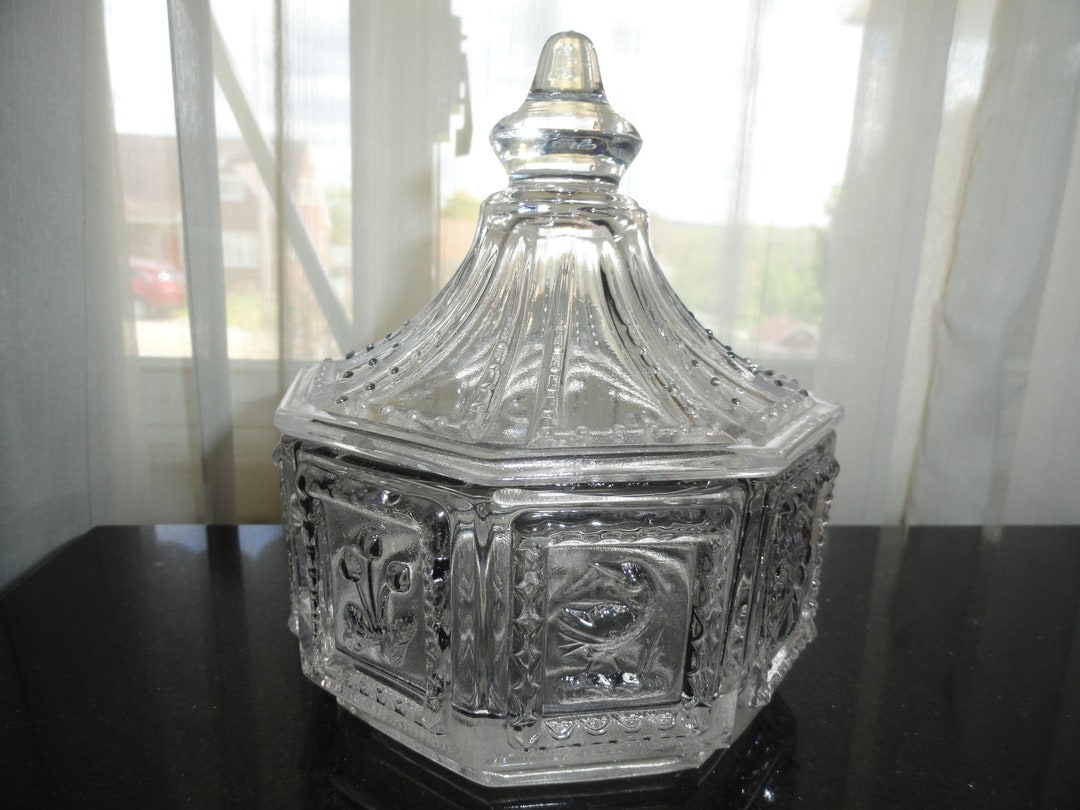 Vintage GENUINE LEAD CRYSTAL Carousel Lidded Germany Candy Dish - Etsy
