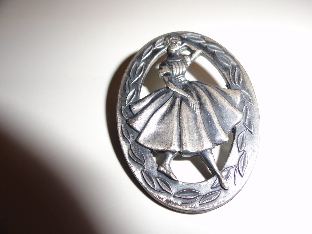 Mid Century 1950's Singer Teenage Dressmaking Contest Qualifier's Award ...