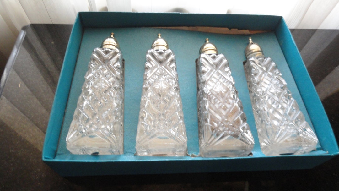 Mid Century Eales 1779 Silver-plated Cut Glass Set of 4 Boxed No. 925 ... Mid Century Eales 1779 Silver-plated Cut Glass Set of 4 Boxed No. 925 ...