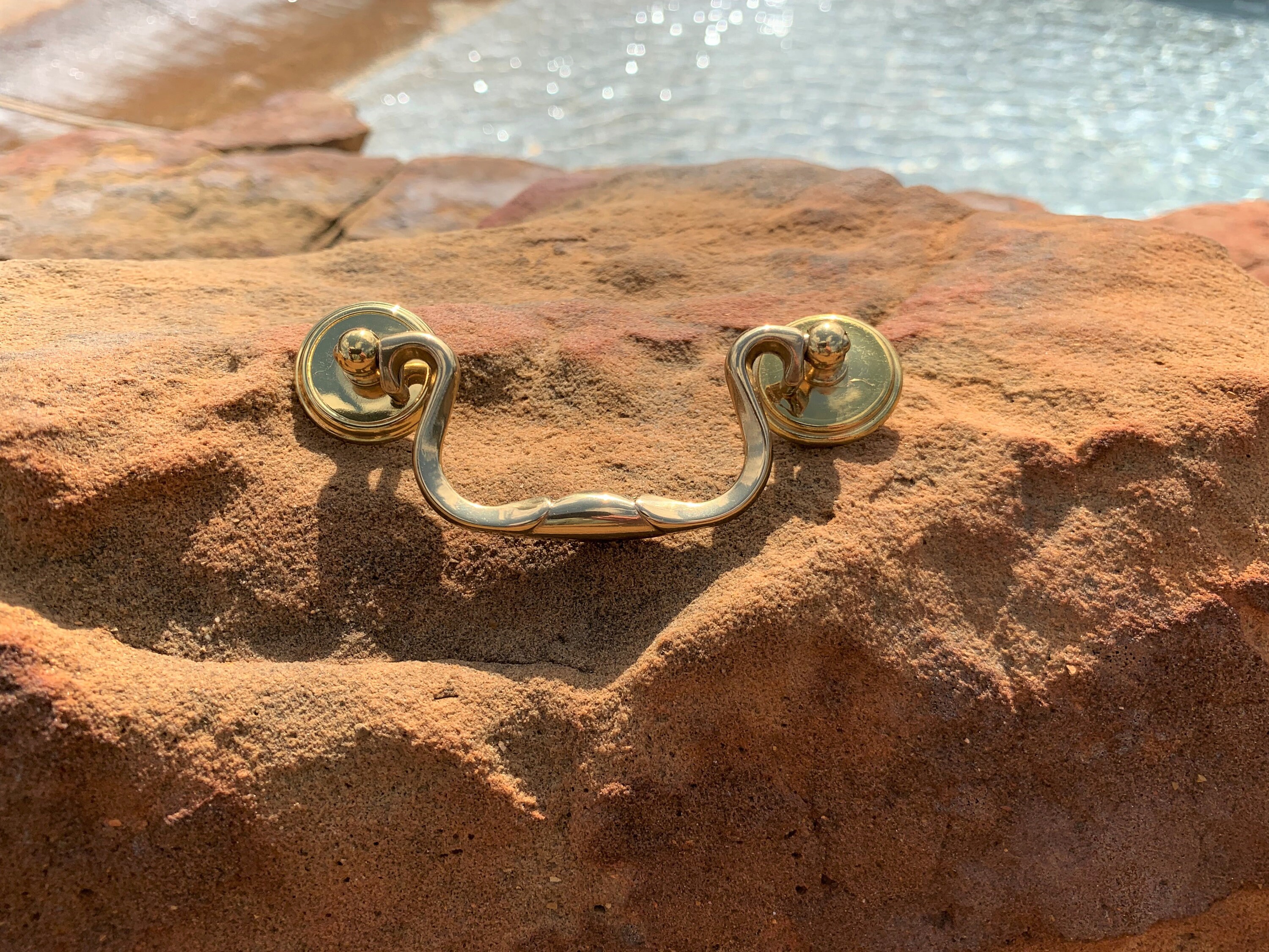 Swan Neck Brass Bail Pulls With Round Backplates/vintage Gold Drop ...
