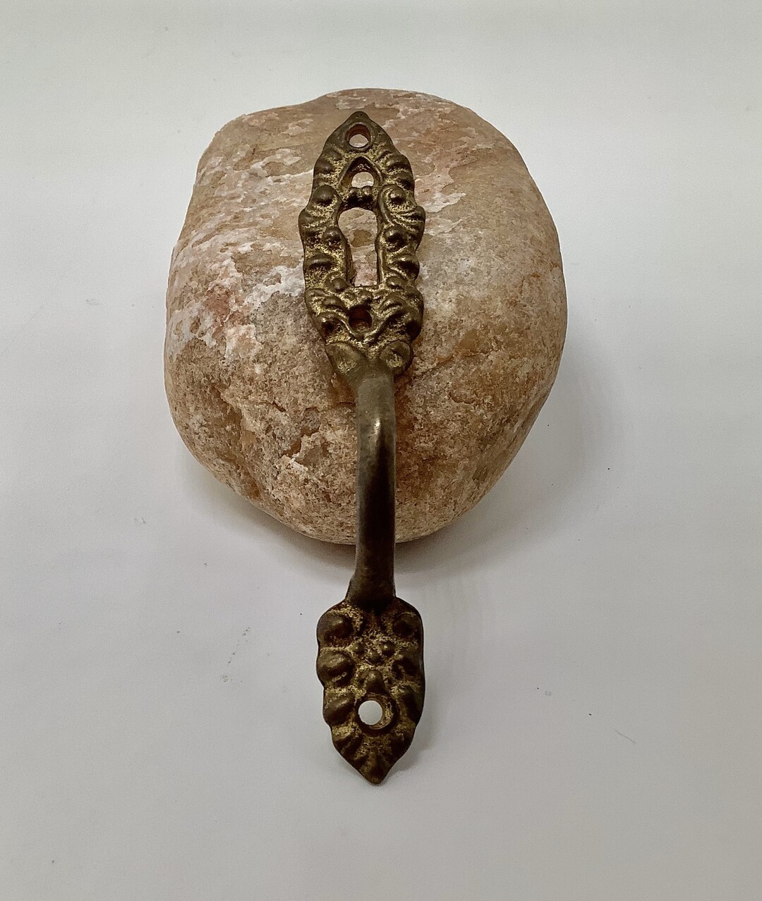 Antique Gilded Brass Keyhole Pulls/mock Keyhole Finger Pulls/raised ...