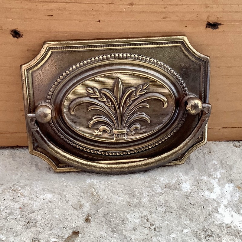 Hepplewhite - Etsy