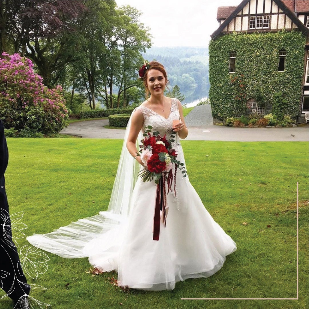 Angel strawbridge wedding dress | Beachweddingtips.com