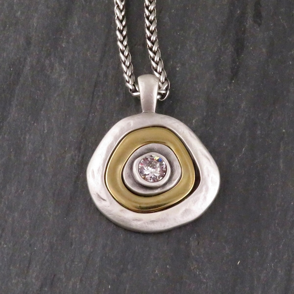 Gold Tone Necklace - Etsy