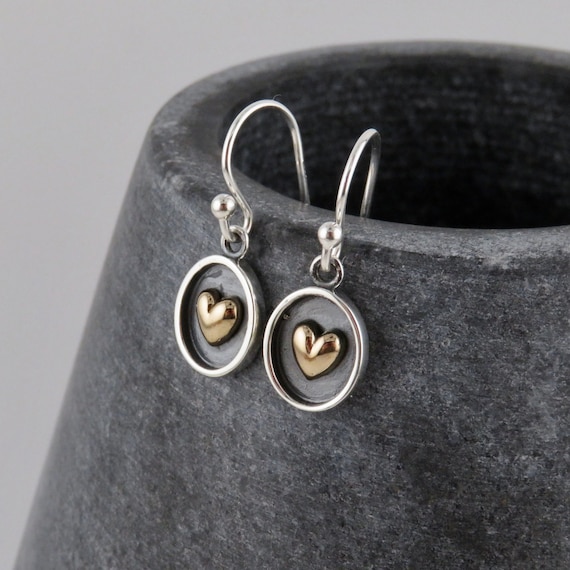 Metal heart earrings store