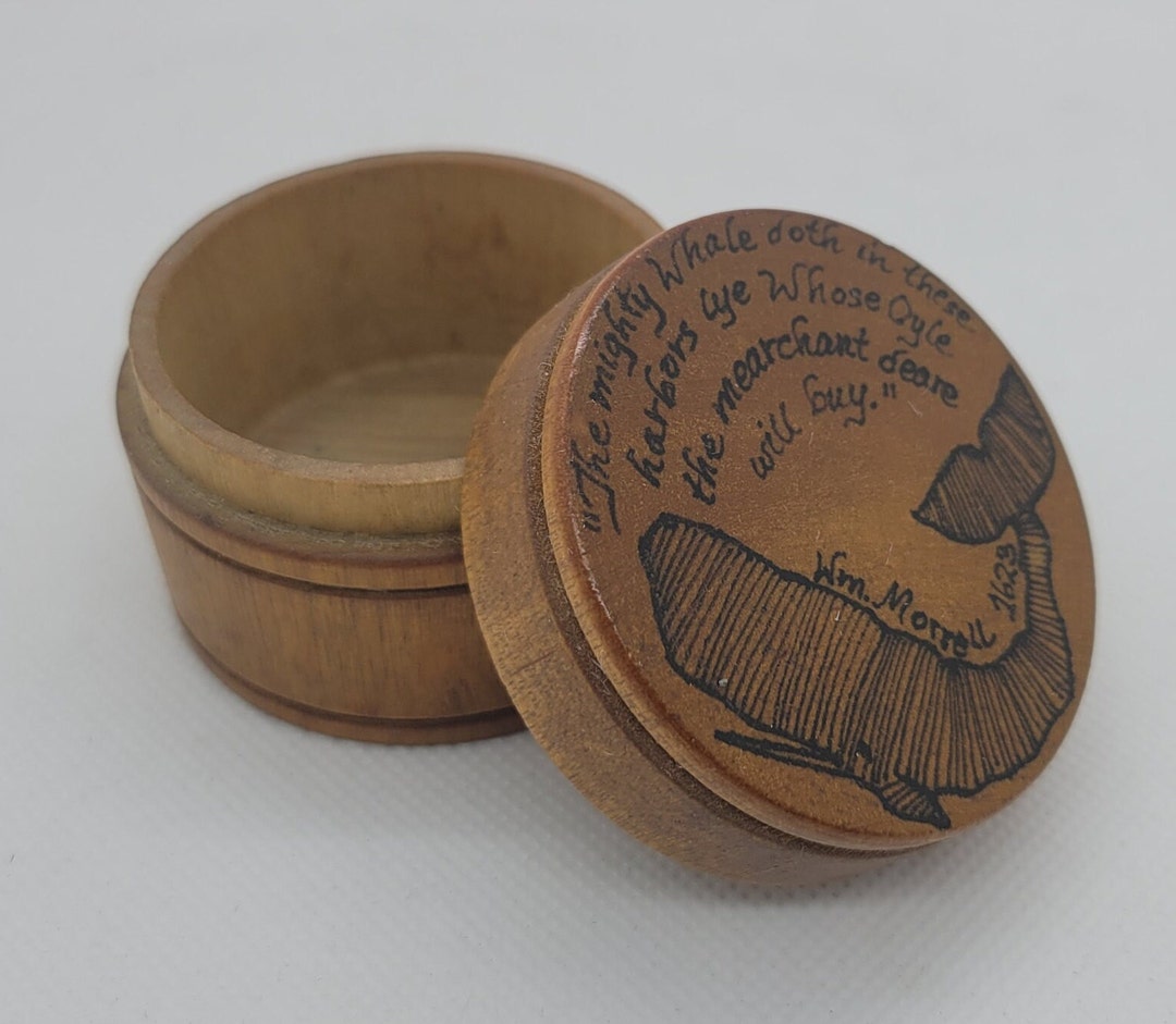 William Morrell 1623 Poet Wooden Whale Box, Round, Vintage - Etsy