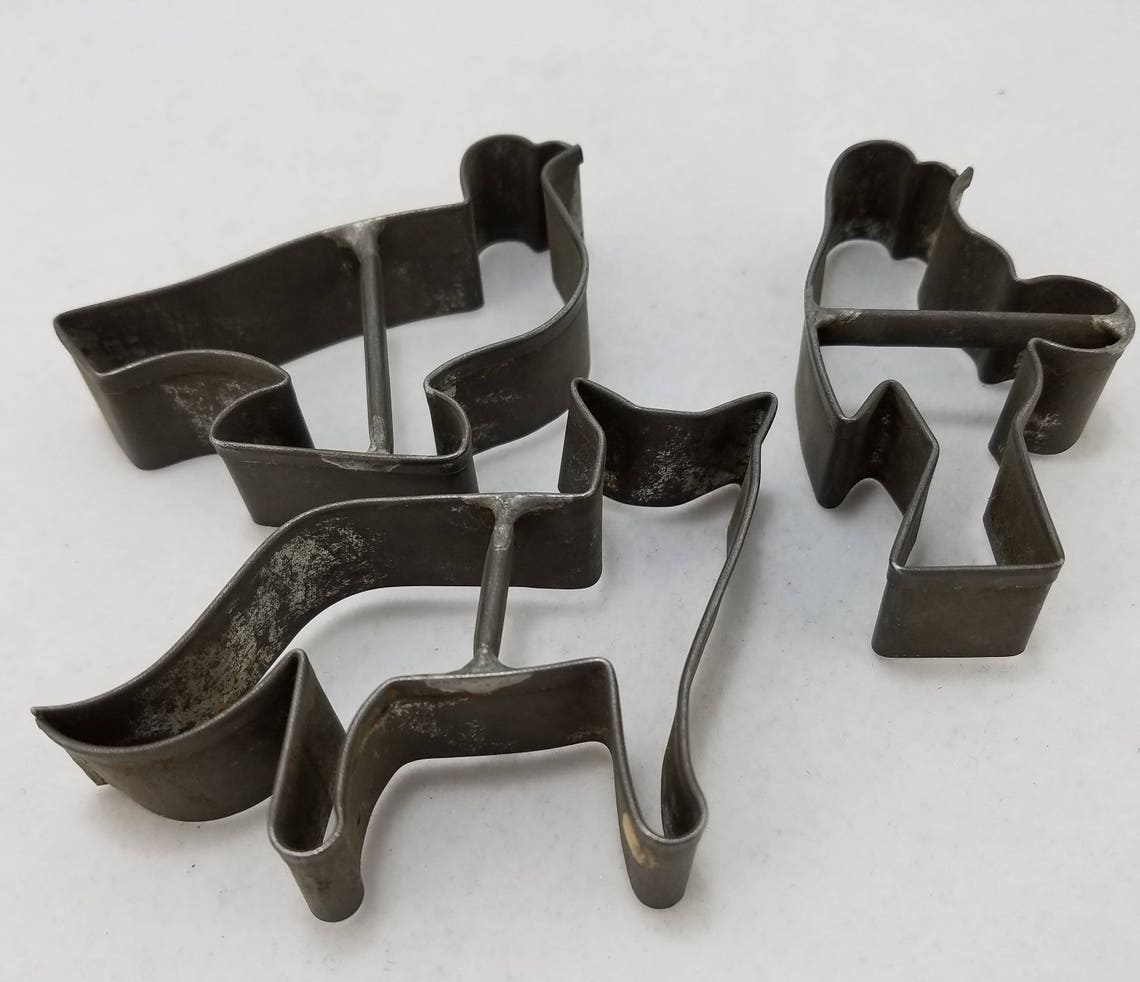 Animal Shaped Metal Cookie Cutters, Set of Three, Eagle, Fox and Parrot ...