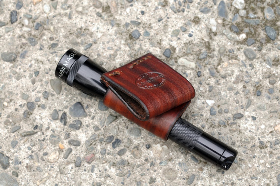 Flashlight Belt Carrier for Mini Maglite AA Flashlight L James Thieman ...