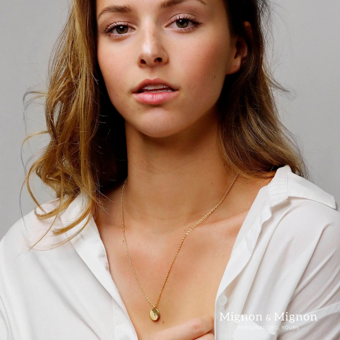 Coin Initial Necklace Gift for Mom Personalized Initial Jewelry for ...