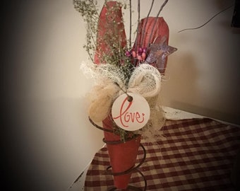 Primitive Valentine Heart Rusty Spring Décor, Rustic Valentine's Day ...