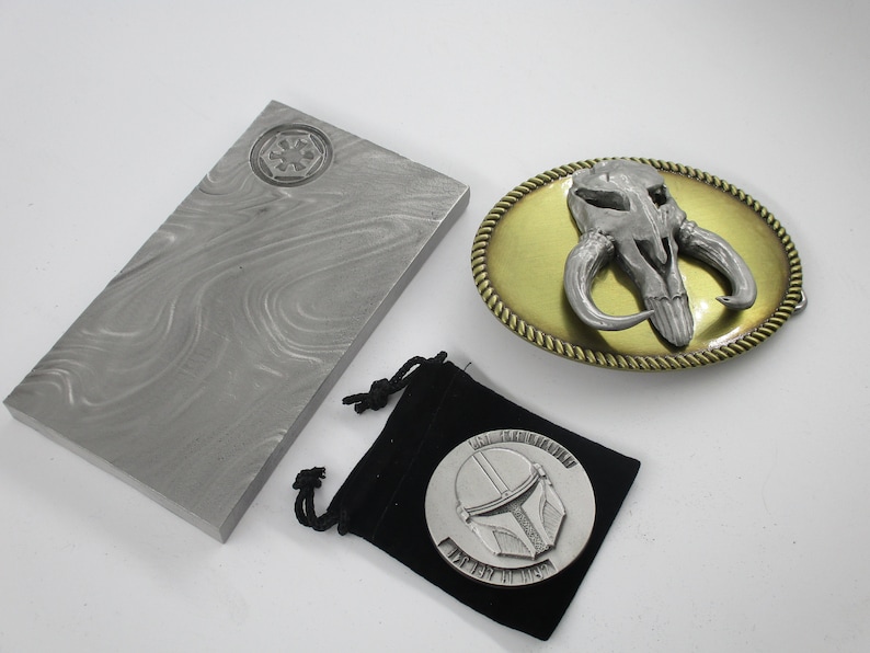 Mandalorian Beskar Steel Set of Ingot Buckle and Coin of the - Etsy