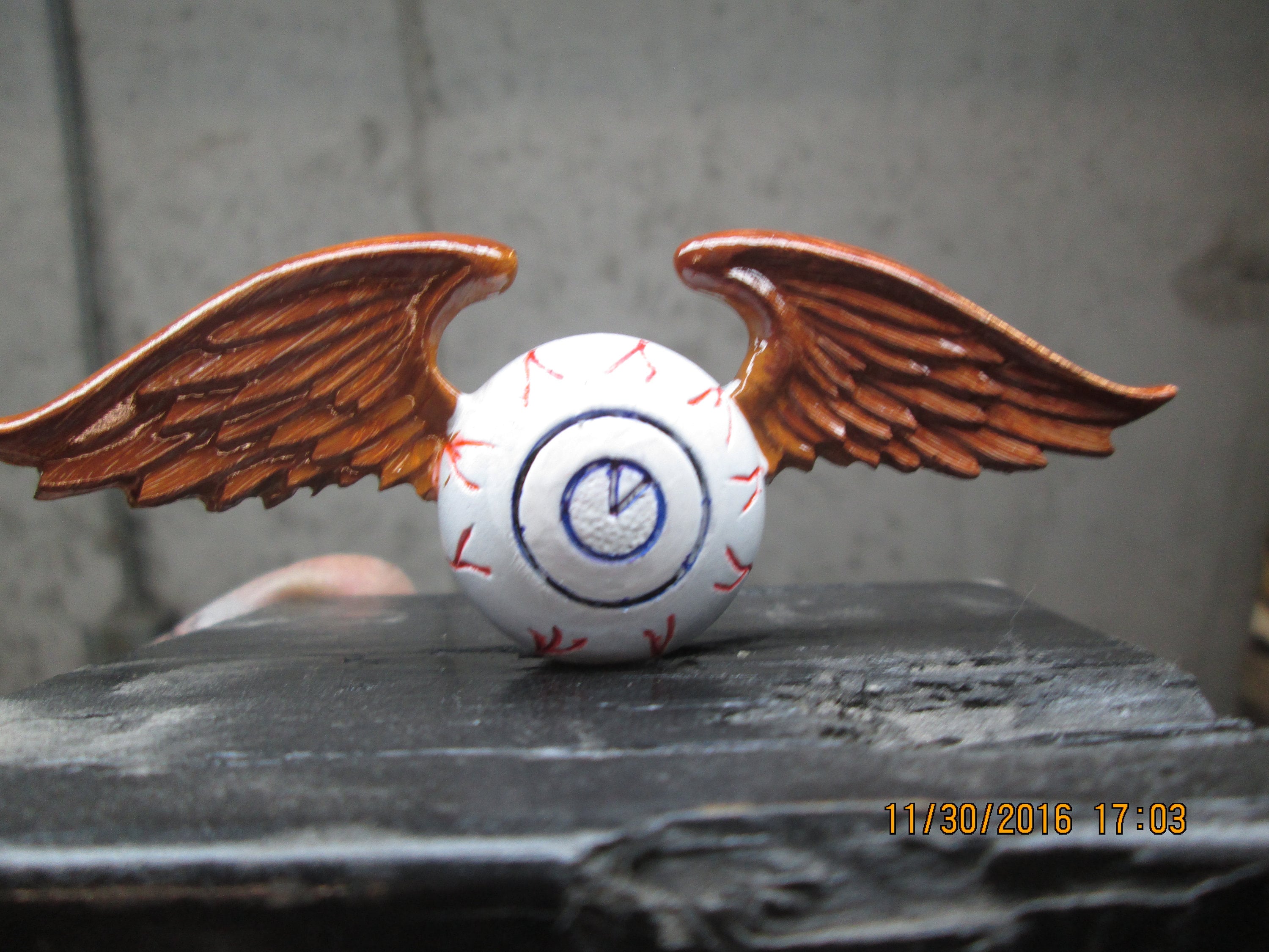 Von Dutch Flying Eyeball